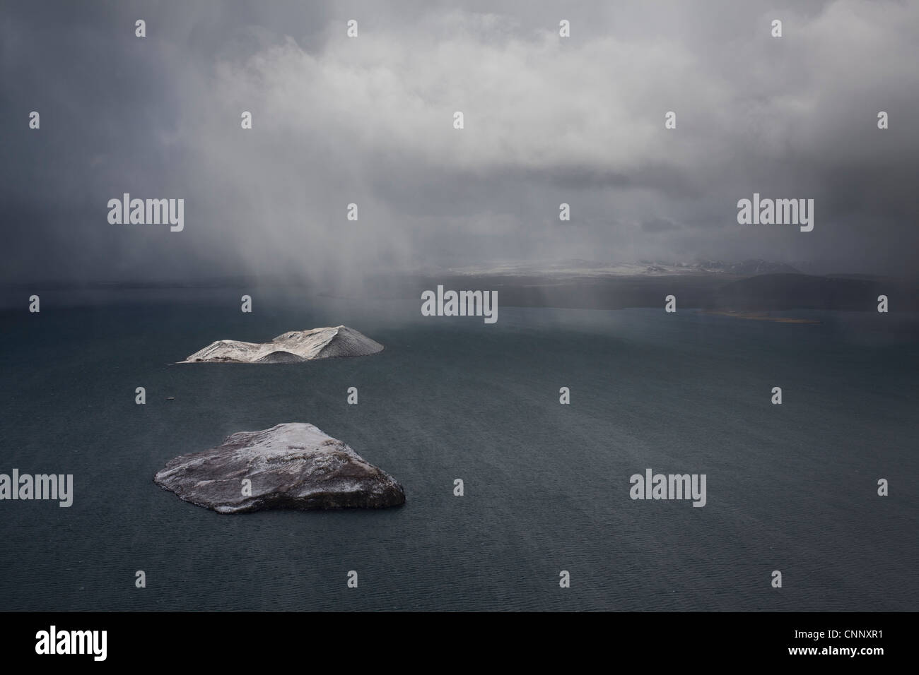 Image raining on sea hi-res stock photography and images - Alamy