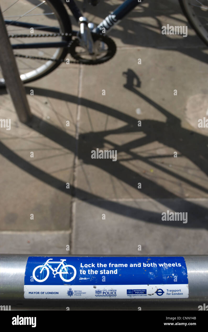 Security sticker hi-res stock photography and images - Alamy