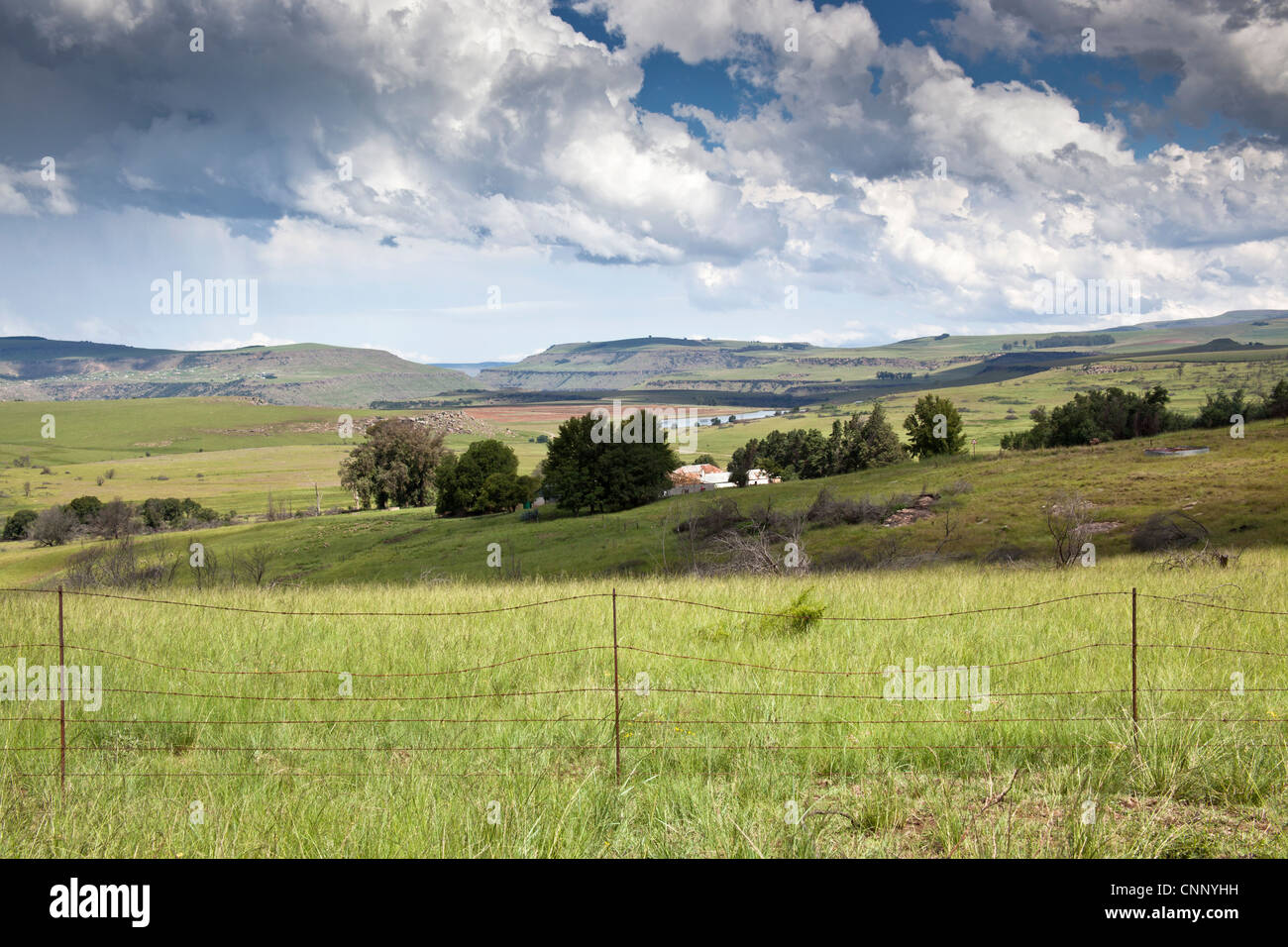 Isolated farmstead hi-res stock photography and images - Alamy