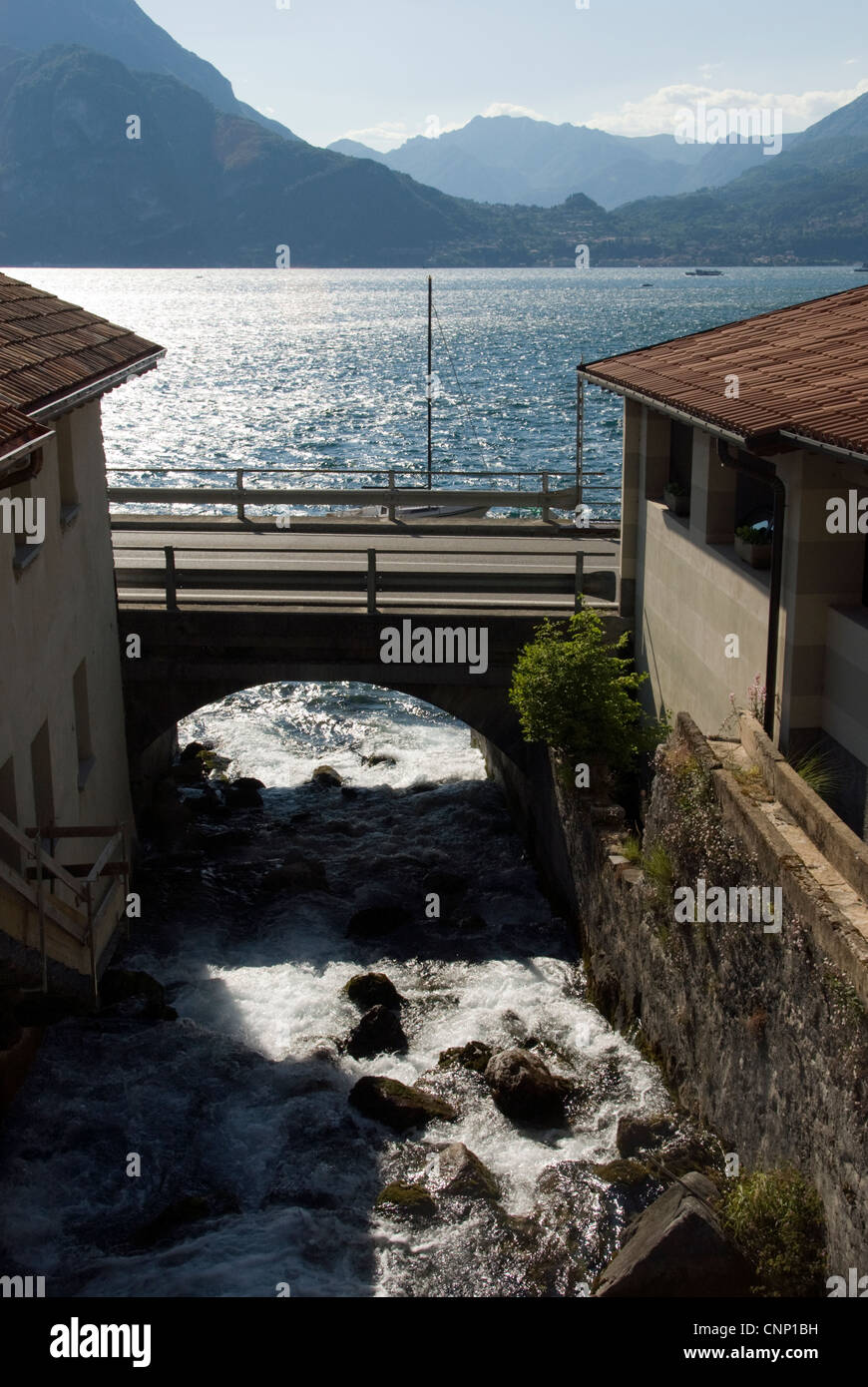 Fiume latte hi-res stock photography and images - Alamy