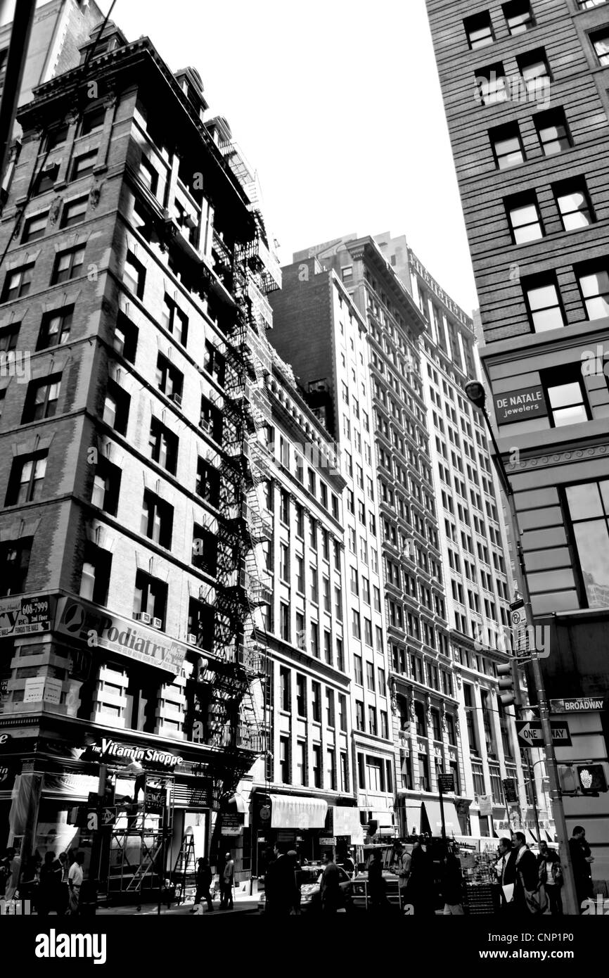 Lower buildings hi-res stock photography and images - Alamy