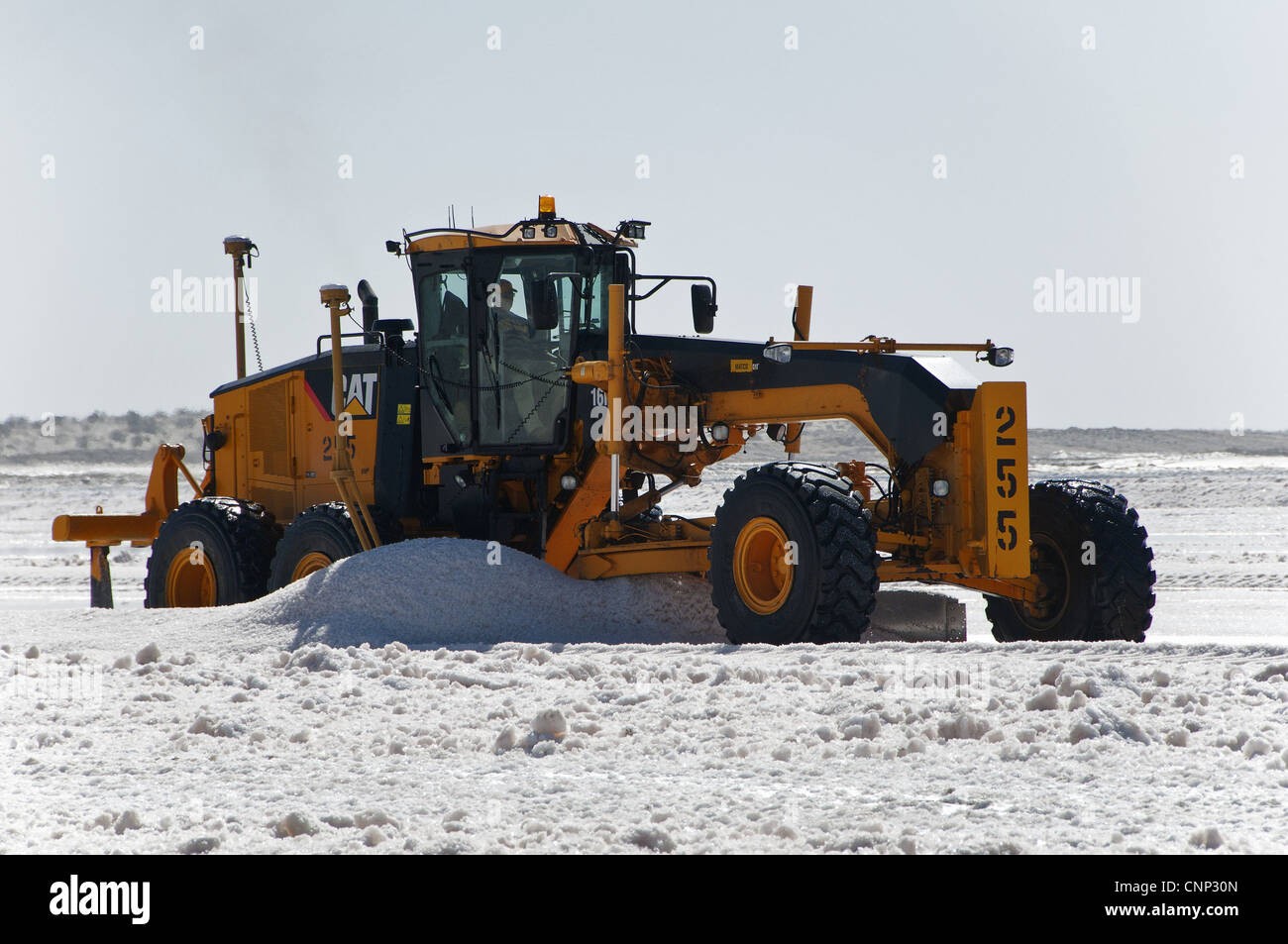 Scraping machine hi-res stock photography and images - Alamy