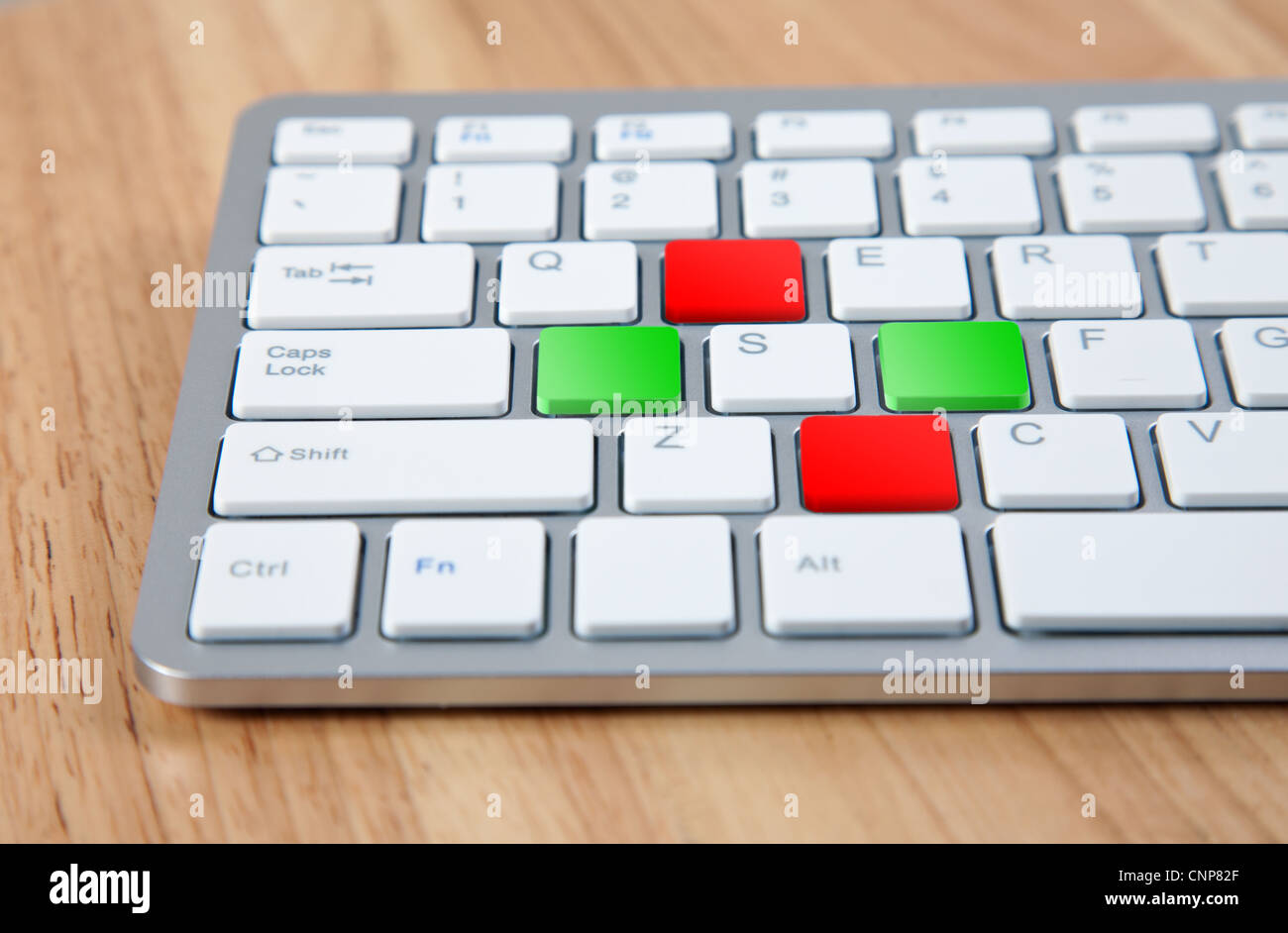 Red and green blank keyboard keys Stock Photo - Alamy