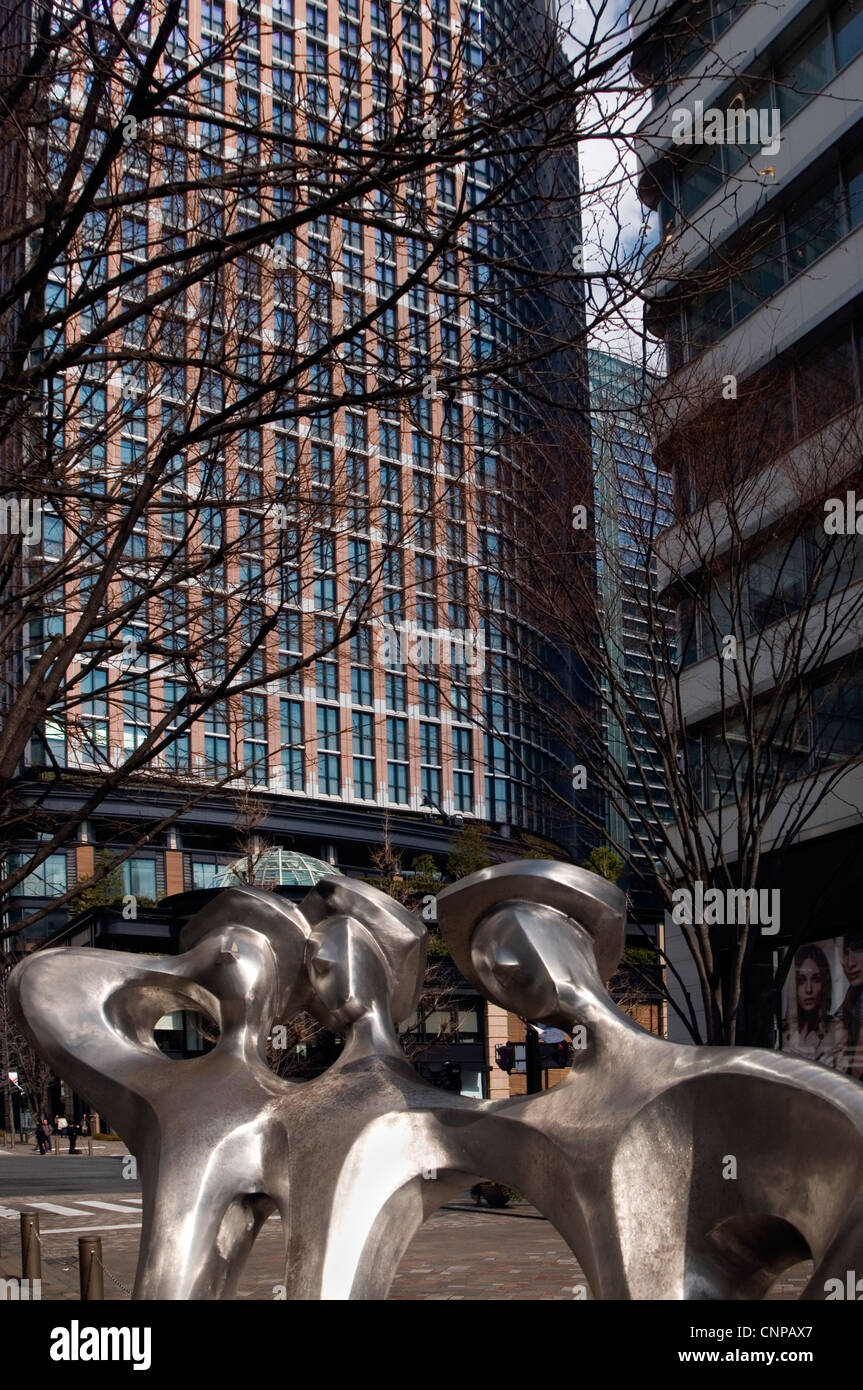 Antiphonal Singing (1990) by the Chinese sculpture Lui Jilin in ...