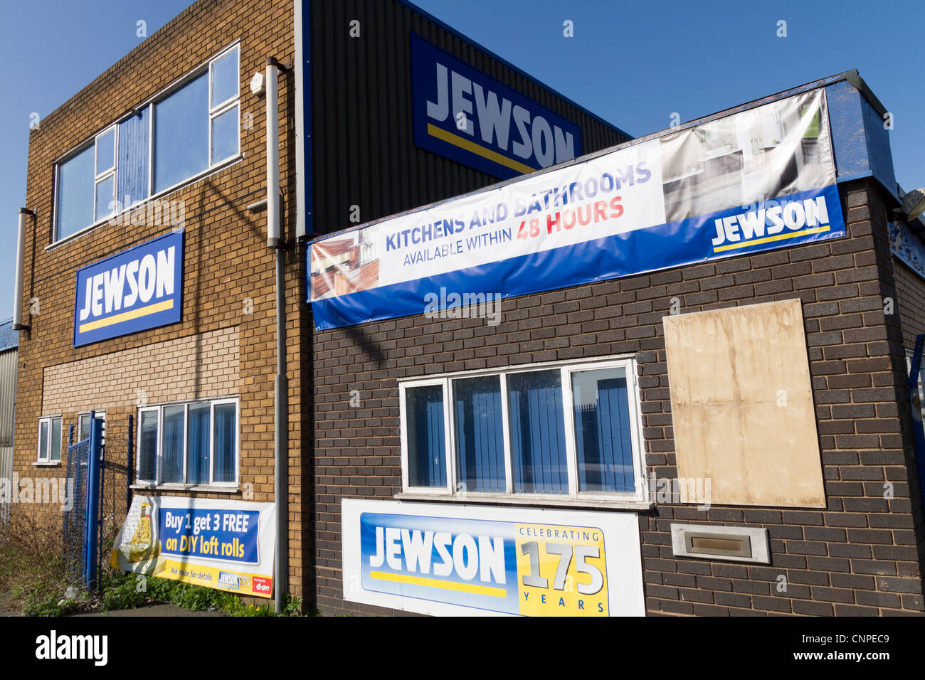 Jewson builders building merchants hi-res stock photography and images ...