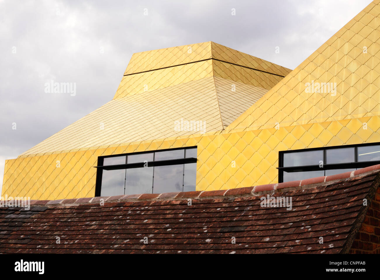 Golden tile effect roof hi-res stock photography and images - Alamy