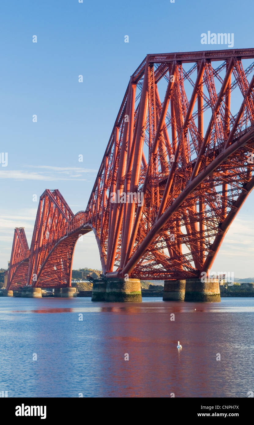 The Forth Rail Bridge, near Edinburgh, Scotland Stock Photo - Alamy