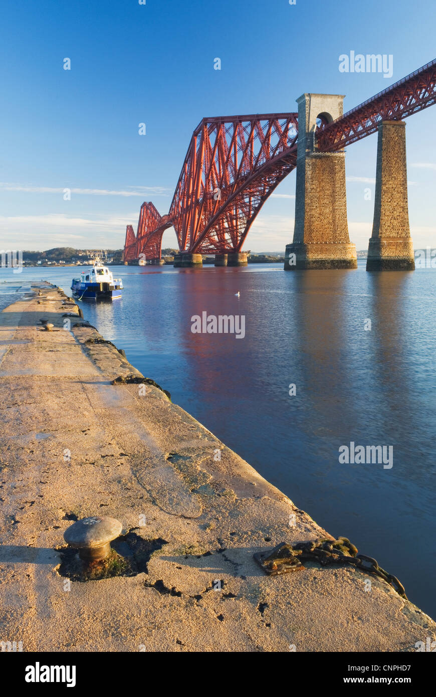 The Forth Rail Bridge, near Edinburgh, Scotland Stock Photo - Alamy