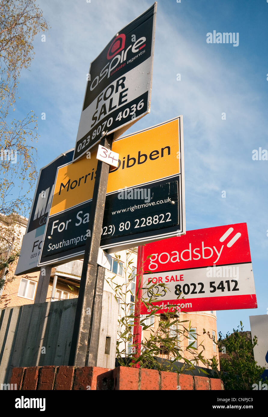 For Sale Signs Uk Street High Resolution Stock Photography and Images ...