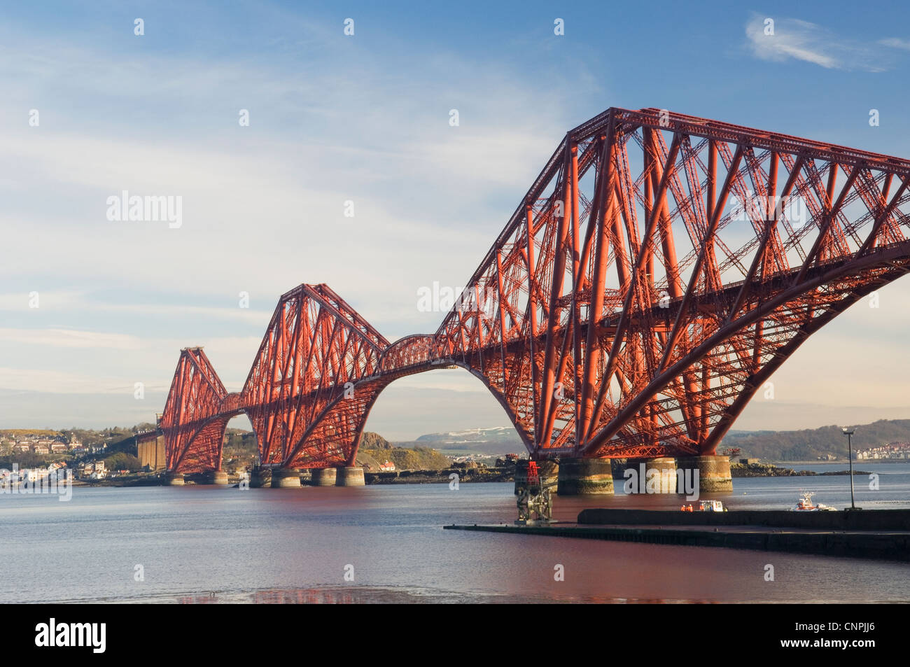 The Forth Rail Bridge, near Edinburgh, Scotland Stock Photo - Alamy