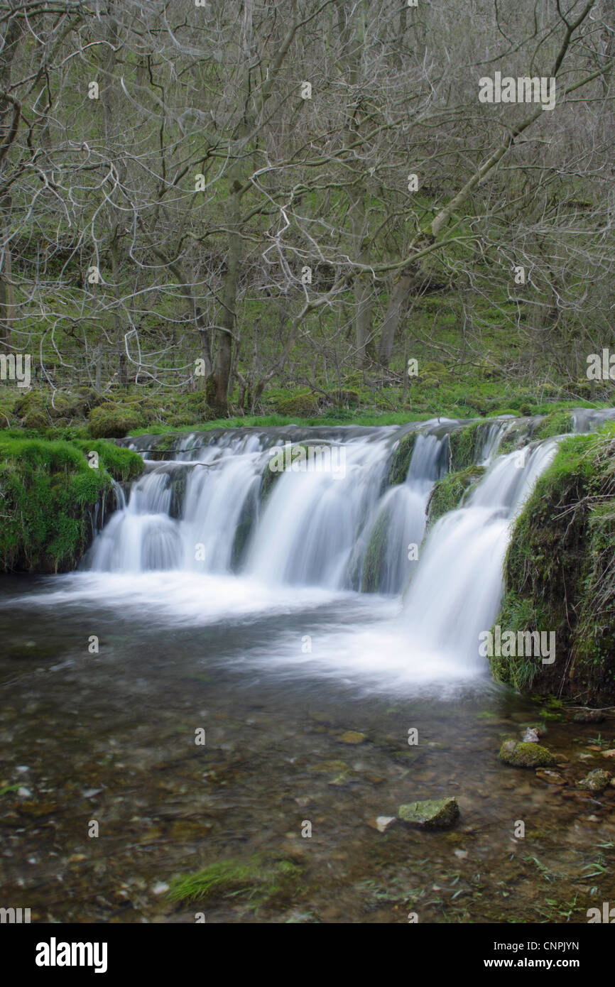Waterfall at Lathkill Dale, Peak District National Park, Derbyshire ...