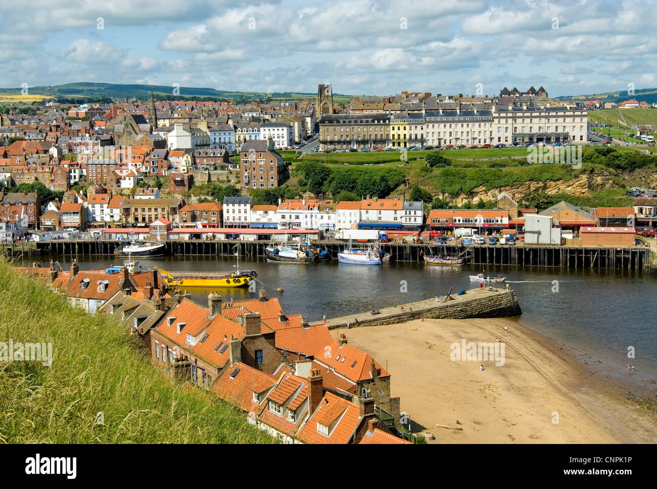 Old whitby hi-res stock photography and images - Alamy