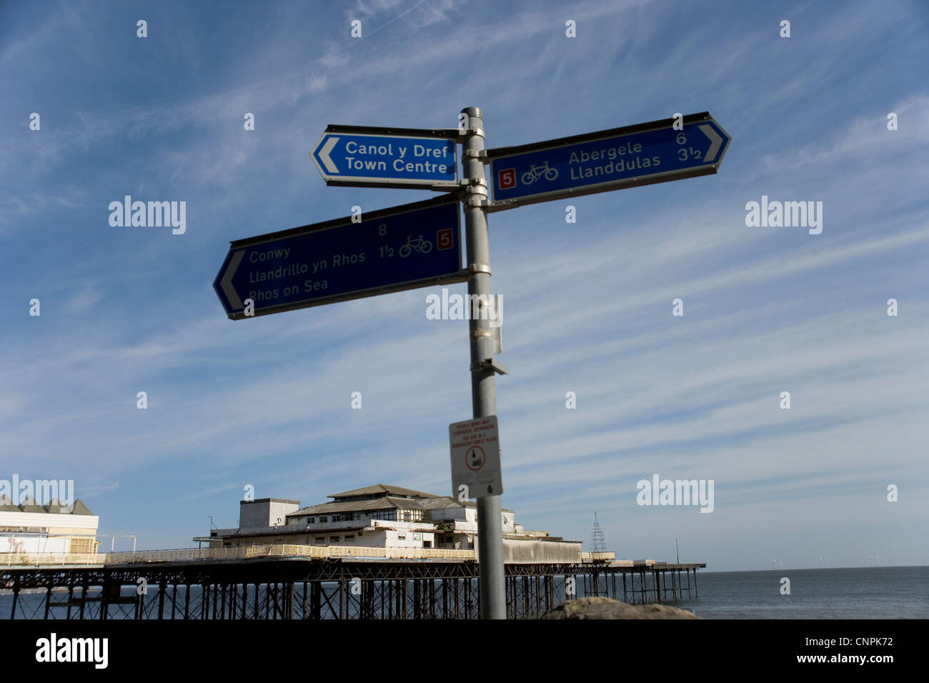 Victoria Pier in Colwyn Bay North Wales Stock Photo - Alamy
