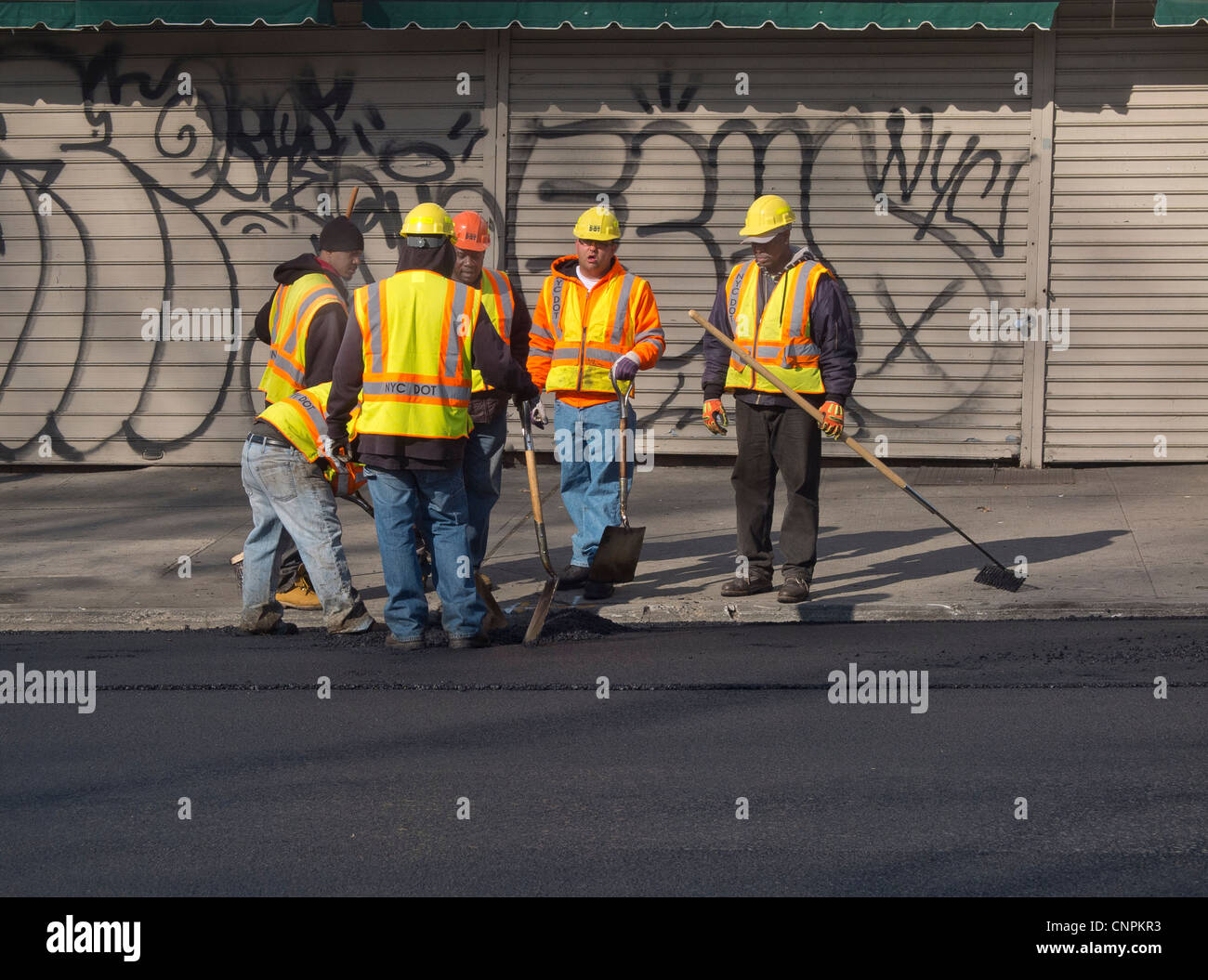 Highway truck brooklyn hi-res stock photography and images - Alamy