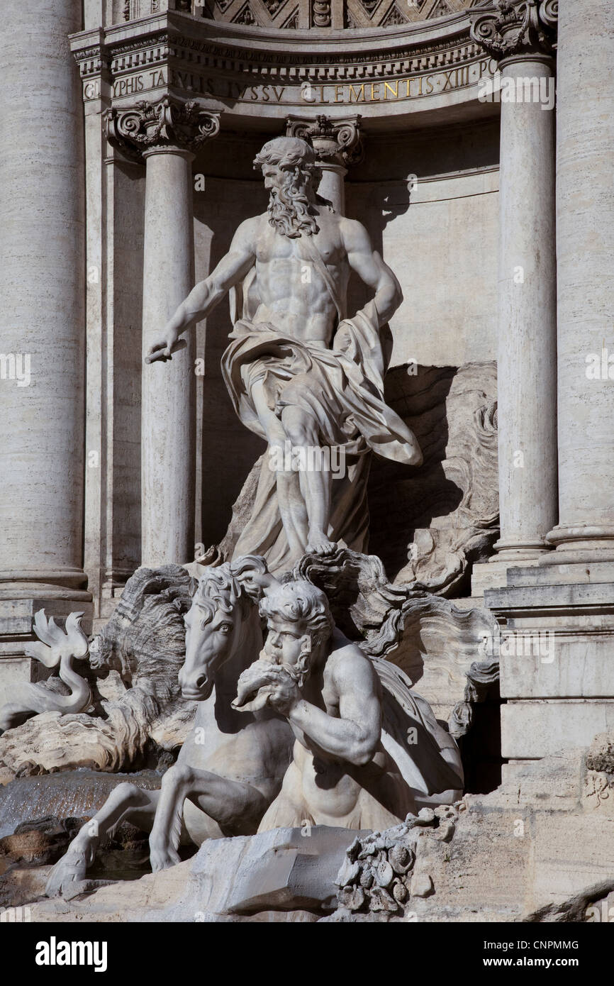 Central figure hi-res stock photography and images - Alamy