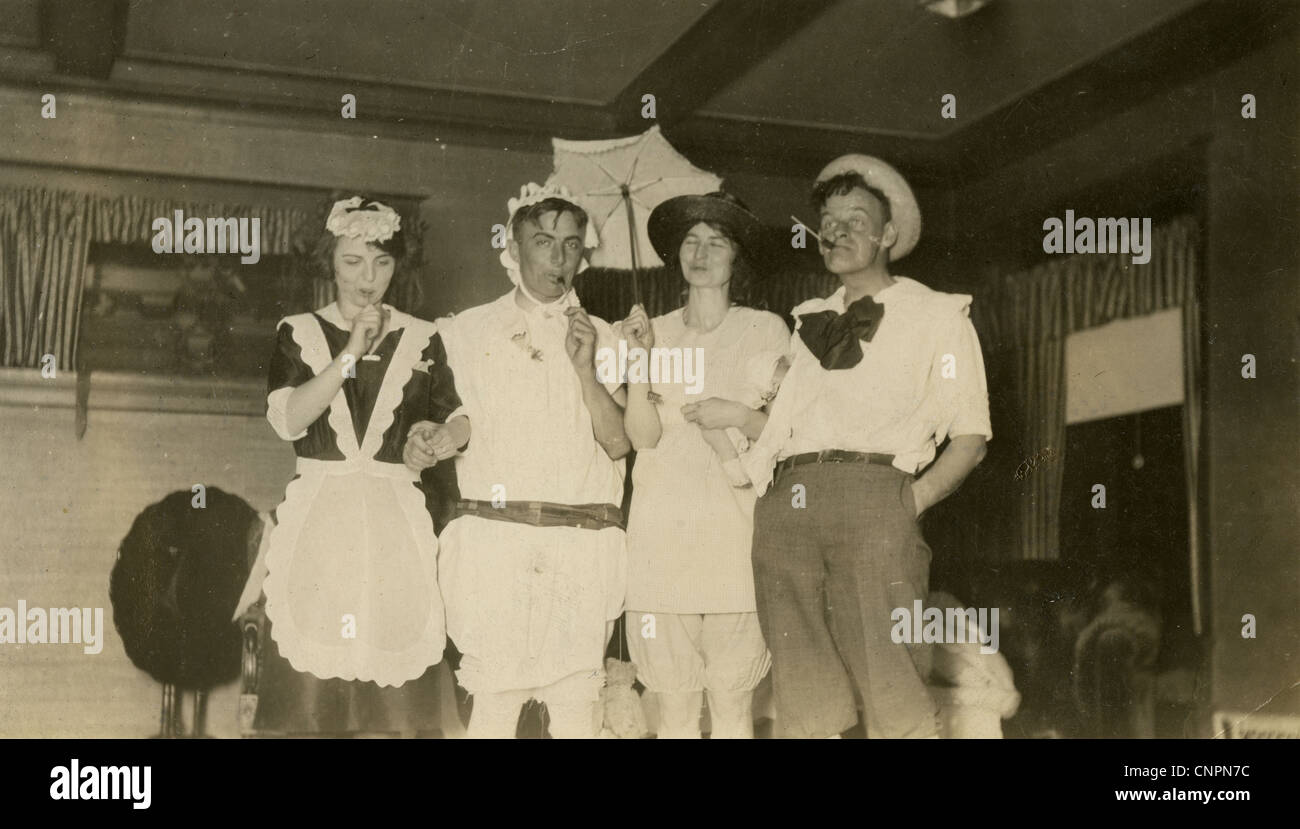 1900s theater hi-res stock photography and images - Alamy