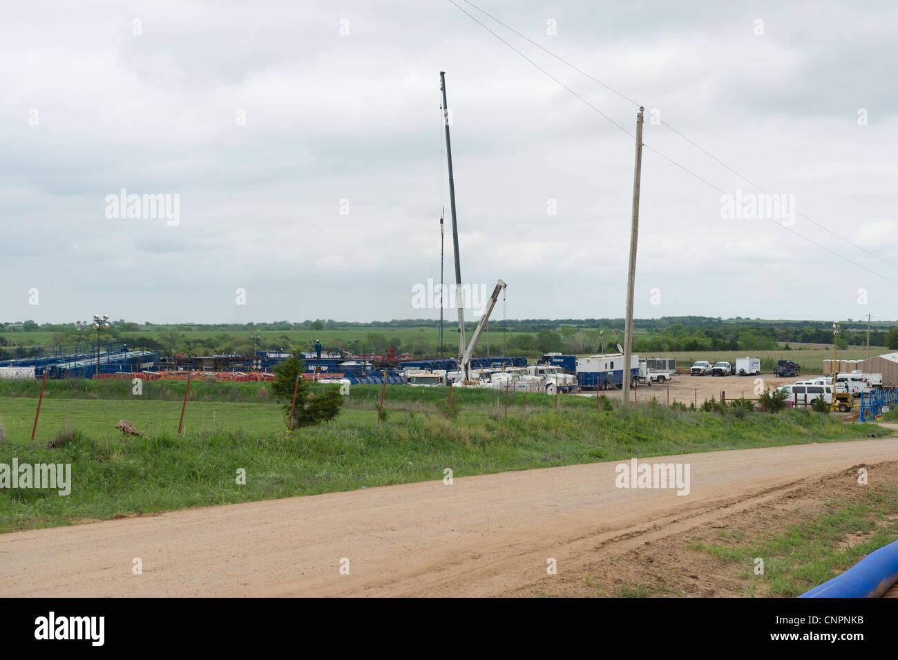 Oil field fracking site in western Oklahoma Stock Photo - Alamy