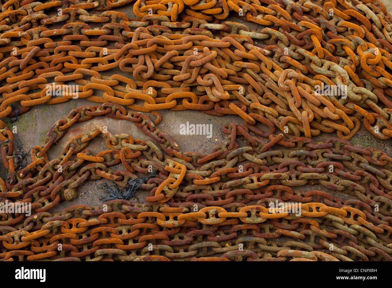 Rusty chains in a harbor in Falmouth Cornwall Stock Photo - Alamy