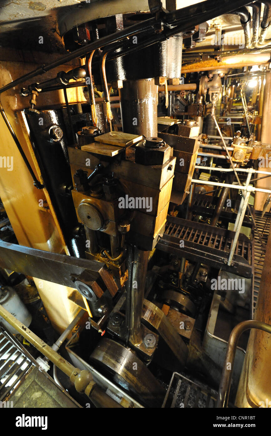 SS Jeremiah O'Brien a Liberty Ship Engine Room Stock Photo - Alamy