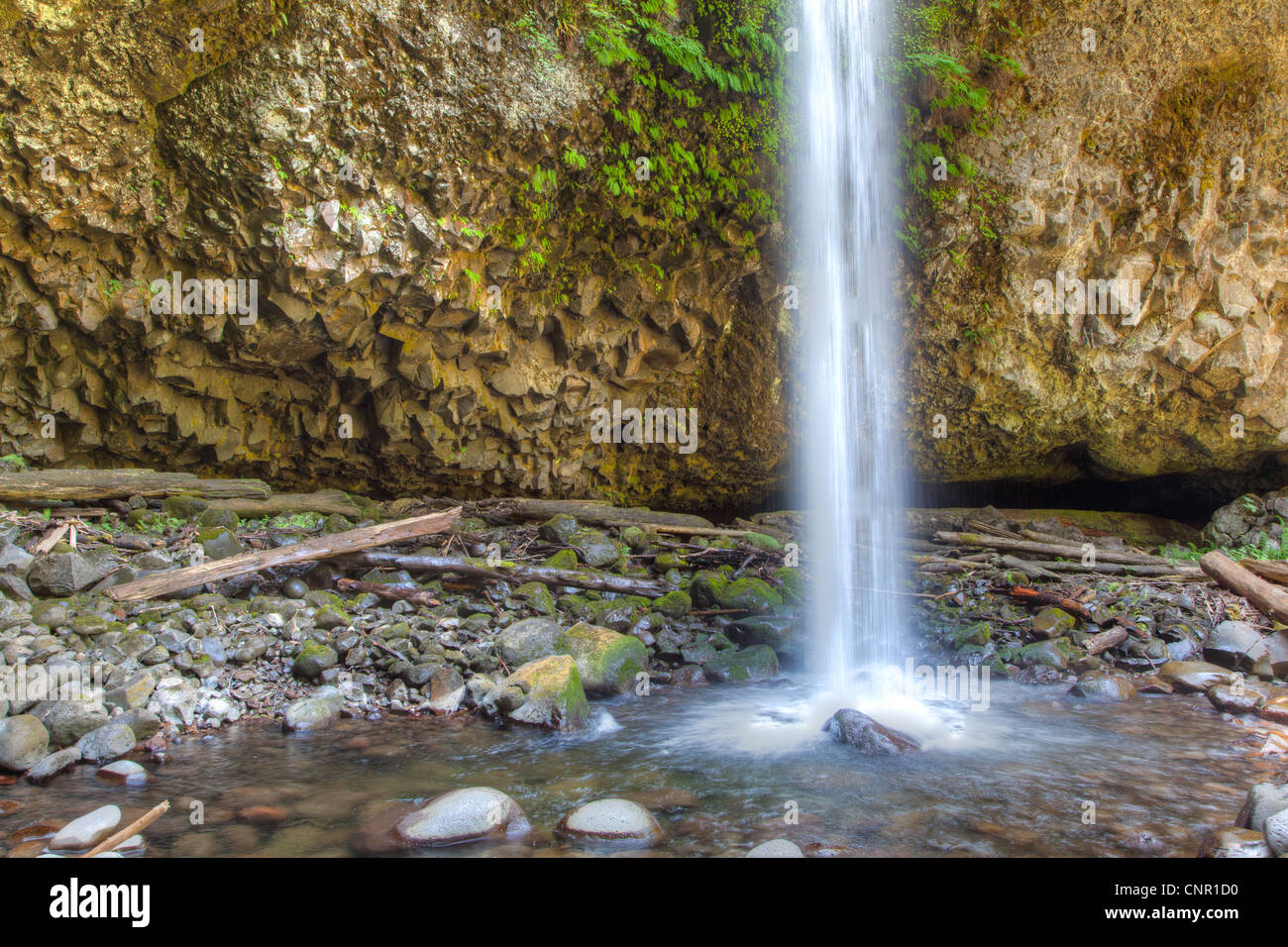 Middle oneonta falls hi-res stock photography and images - Alamy