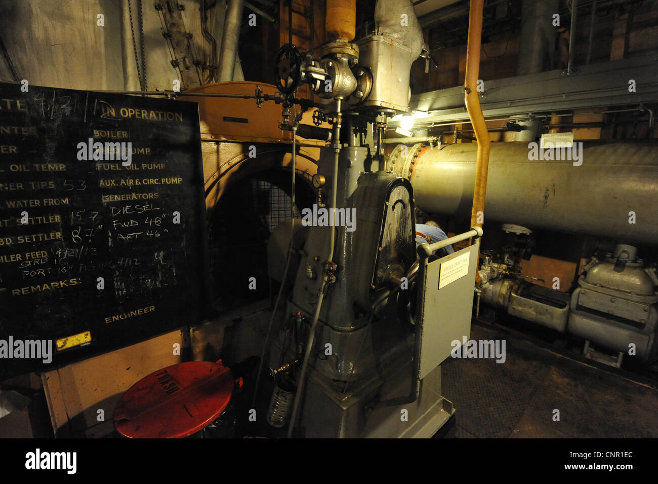 Engine room ship container hi-res stock photography and images - Alamy