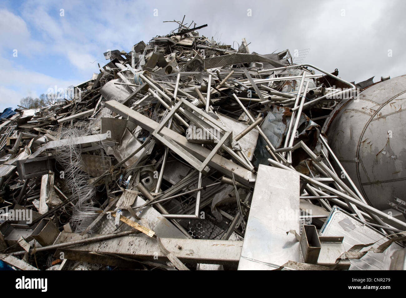 Scrap metal in a scrap yard Stock Photo - Alamy