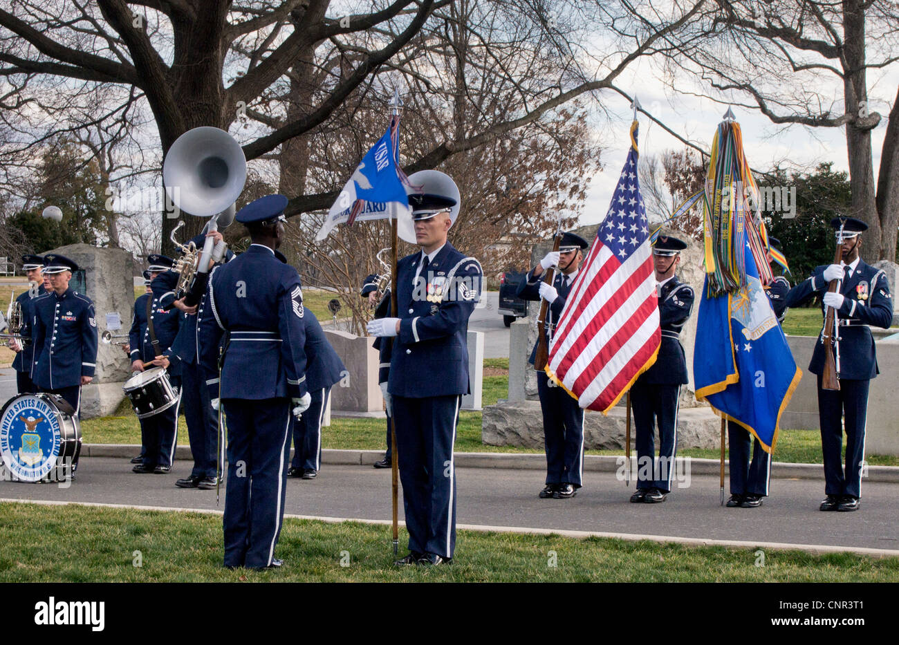 Military funeral casket flag hi-res stock photography and images - Alamy
