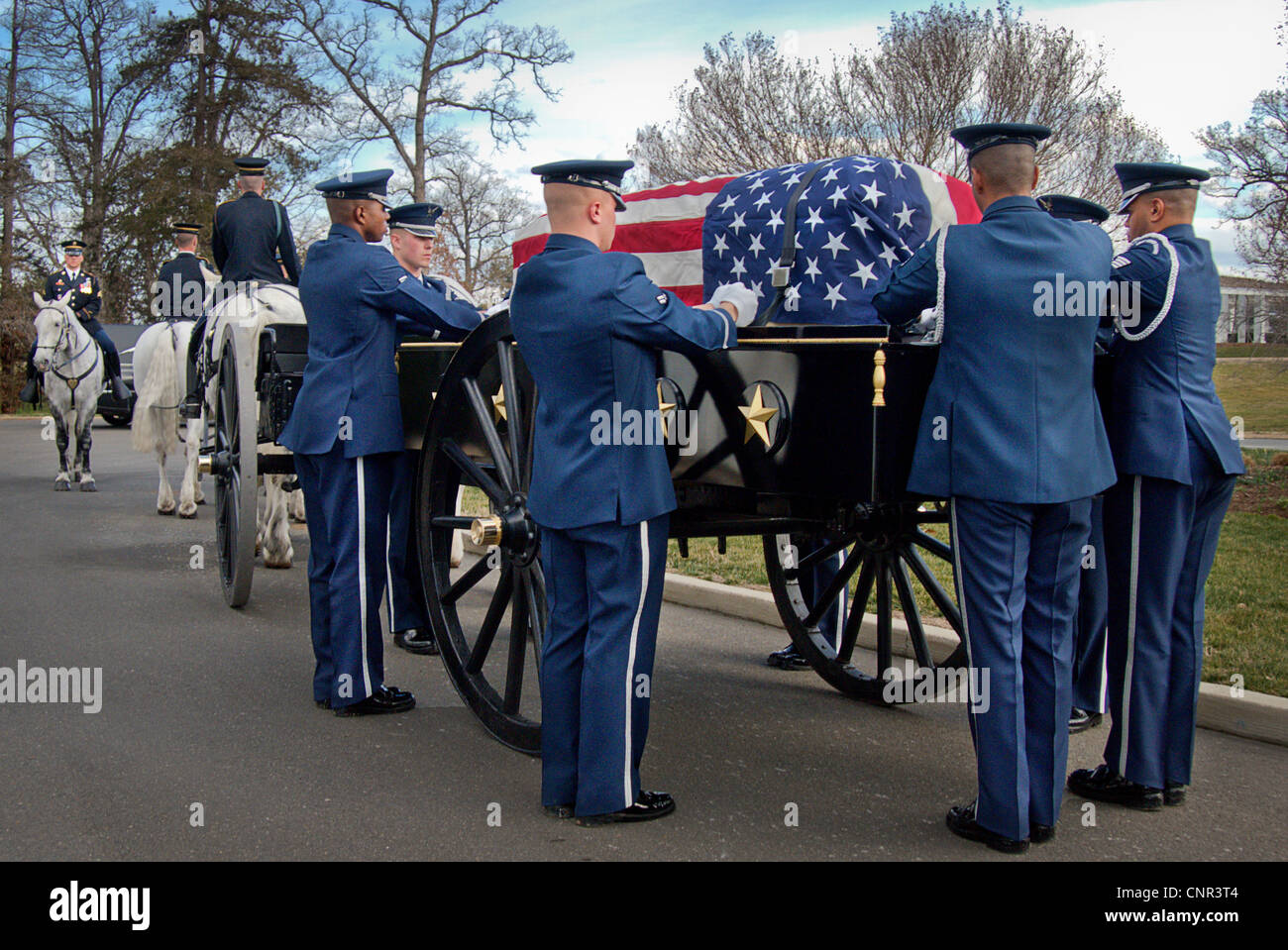 Military funeral casket flag hi-res stock photography and images - Alamy