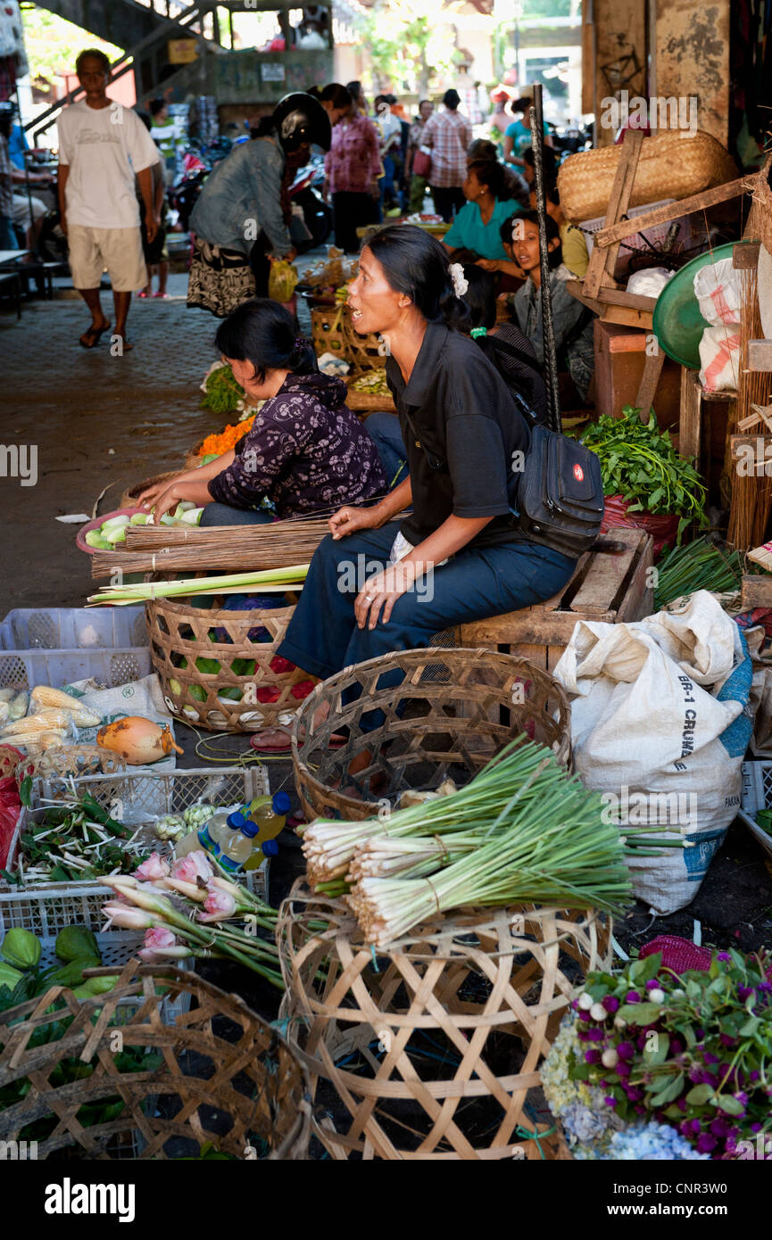 Ubud public market hi-res stock photography and images - Alamy