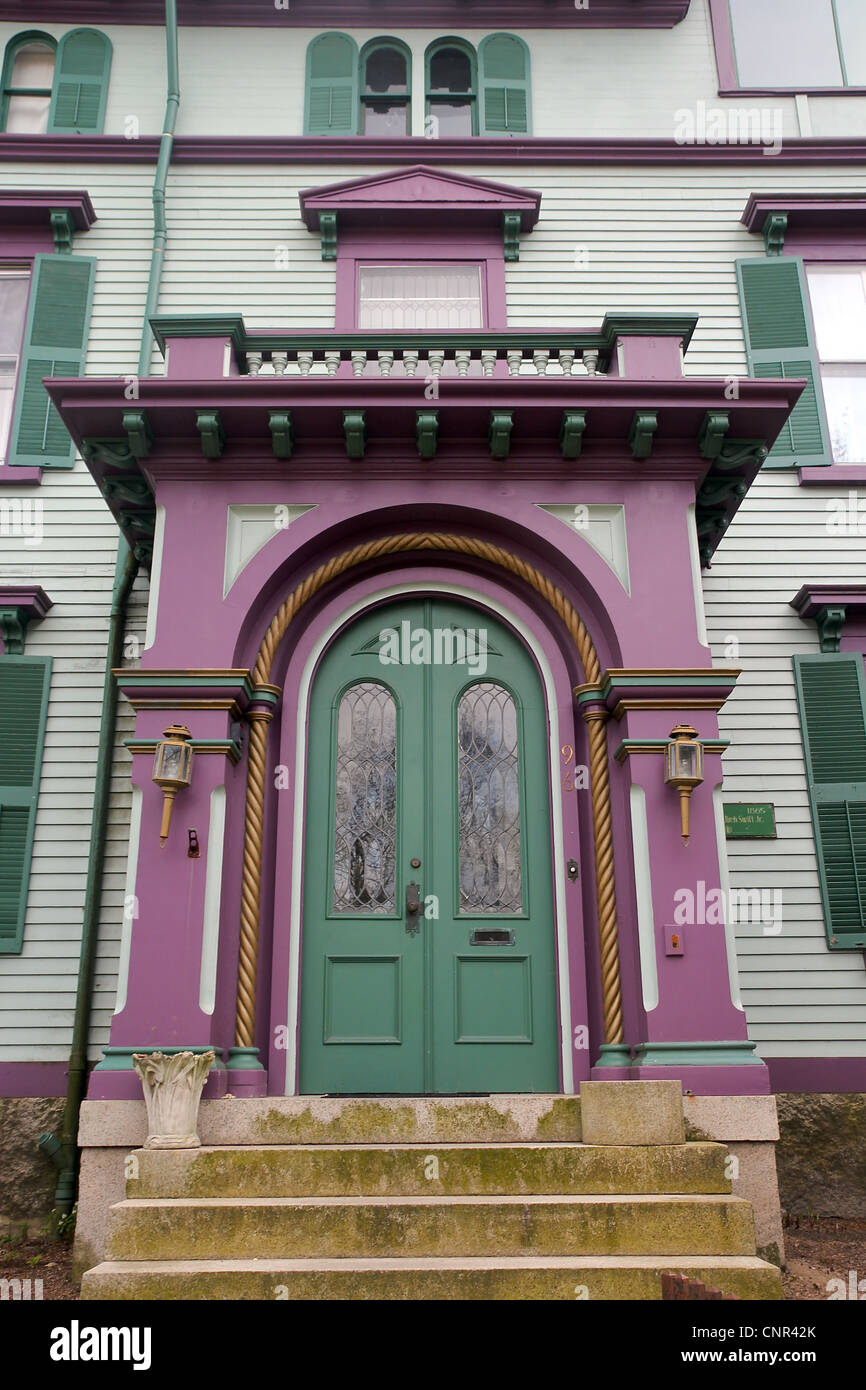 Colorful victorian house hi-res stock photography and images - Alamy