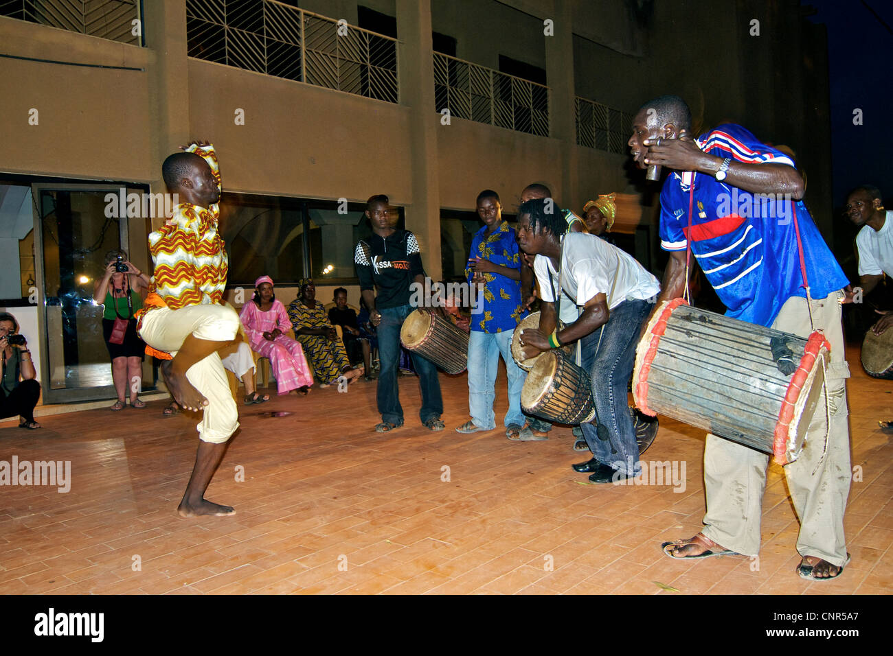 Instruments mali africa hi-res stock photography and images - Alamy