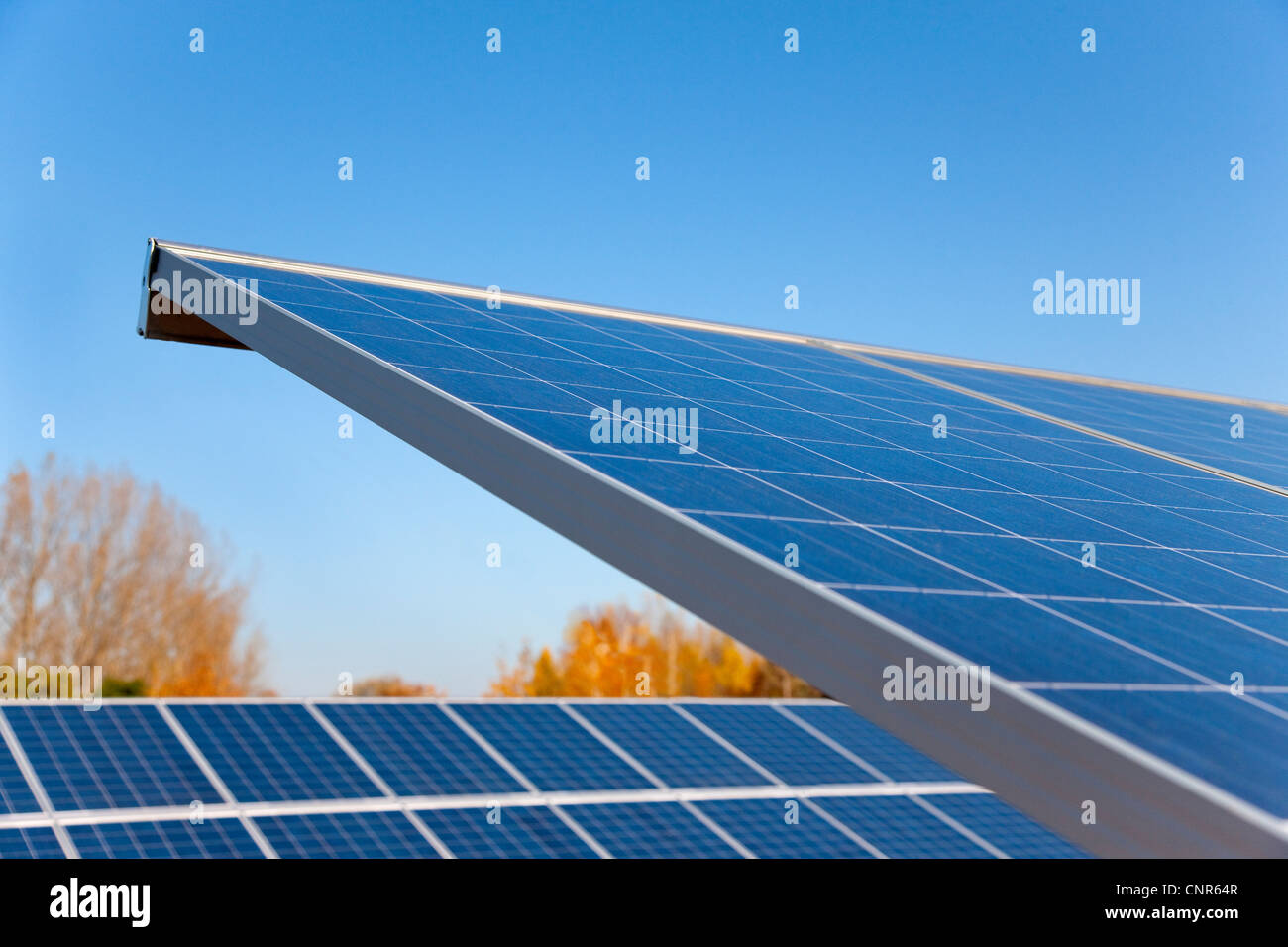 Horizontal solar panels detail alternative hi-res stock photography and ...