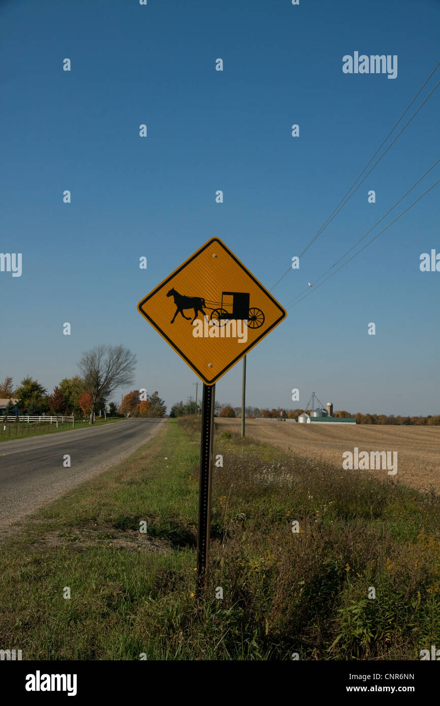 Amish buggy sign hi-res stock photography and images - Alamy