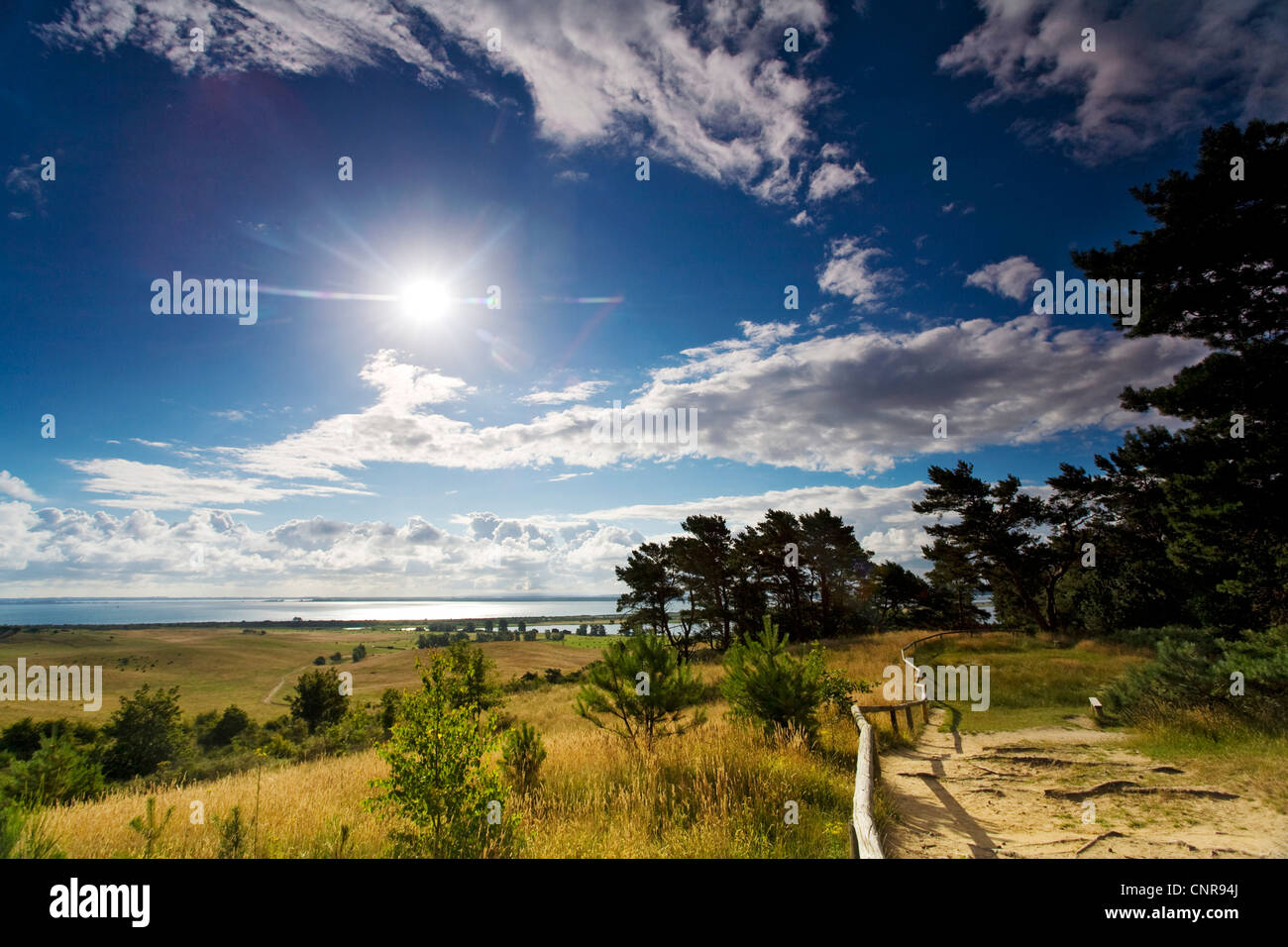 Coastal backlight and nature landscape hi-res stock photography and ...