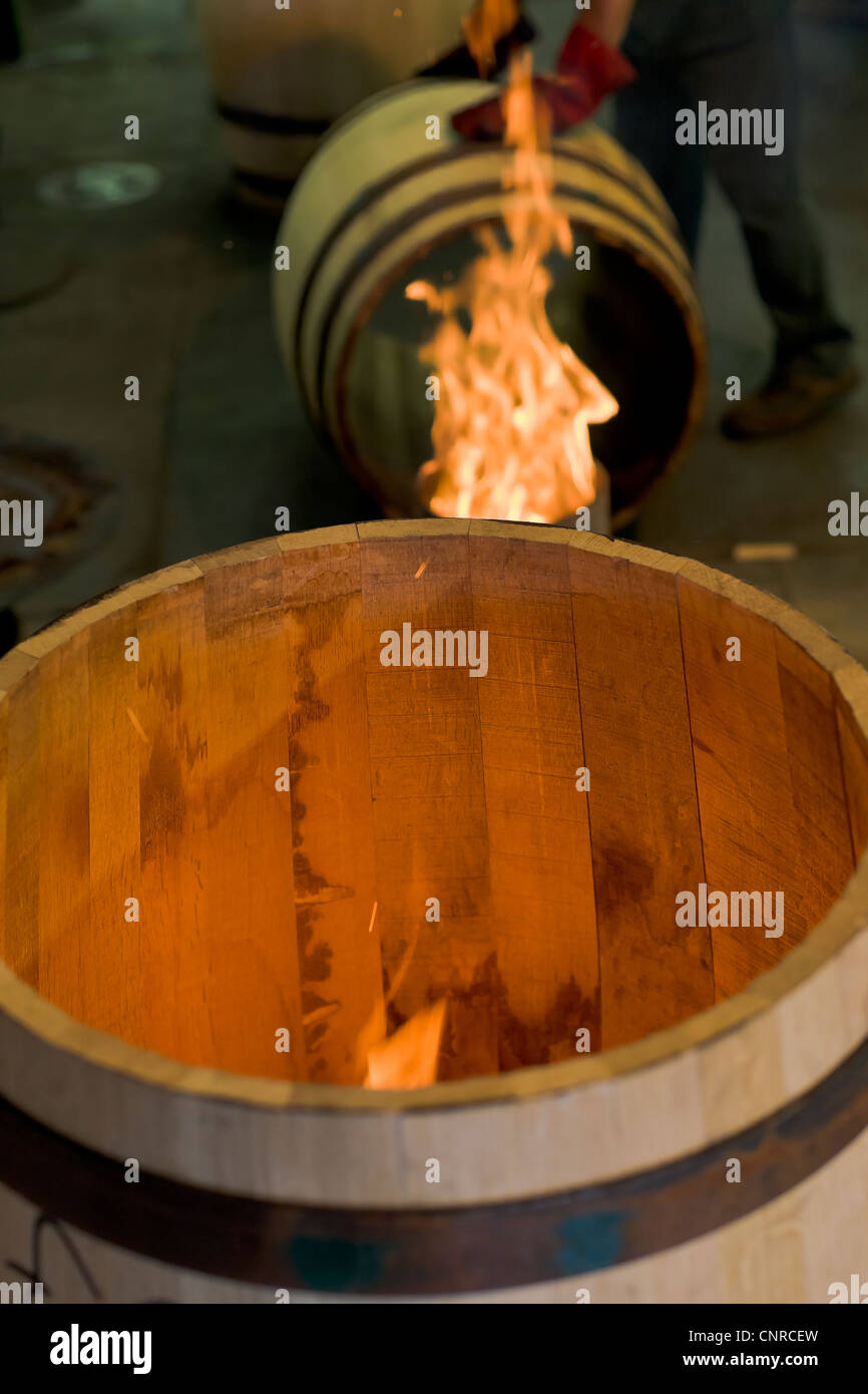 The staves are heated above a brazier. Since 1838 the Seguin Moreau ...