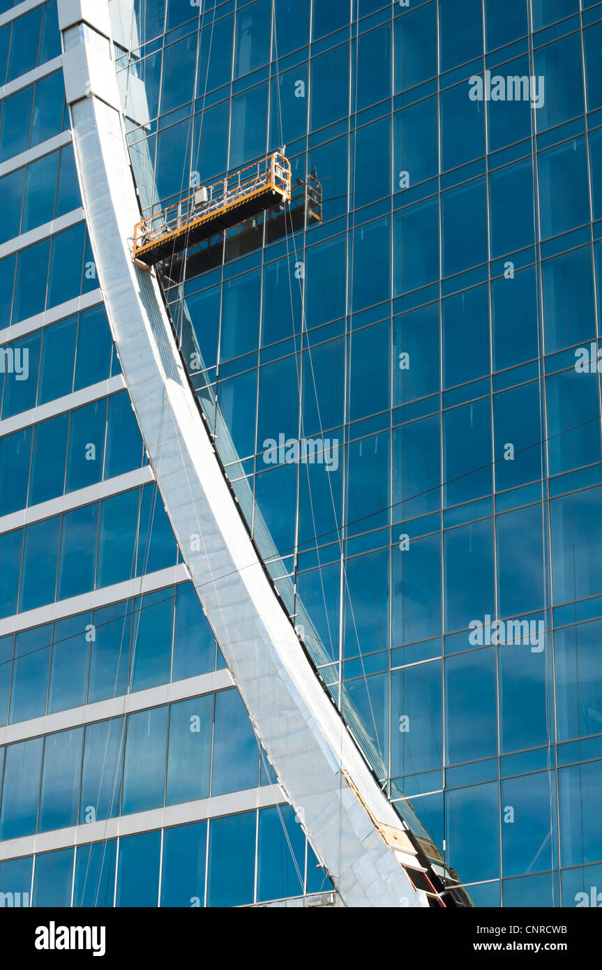 Construction lift hi-res stock photography and images - Alamy