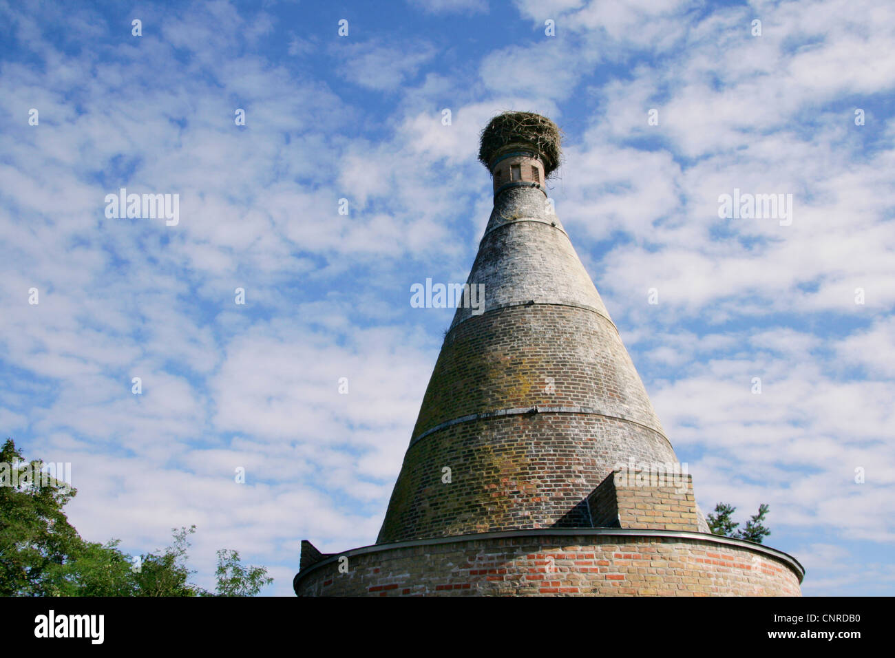 Kiln towers hi-res stock photography and images - Alamy