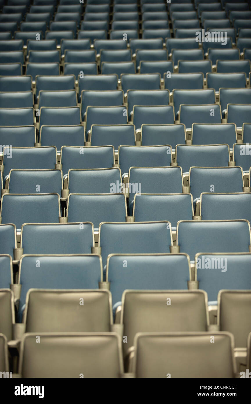 Bleachers seat hi-res stock photography and images - Alamy