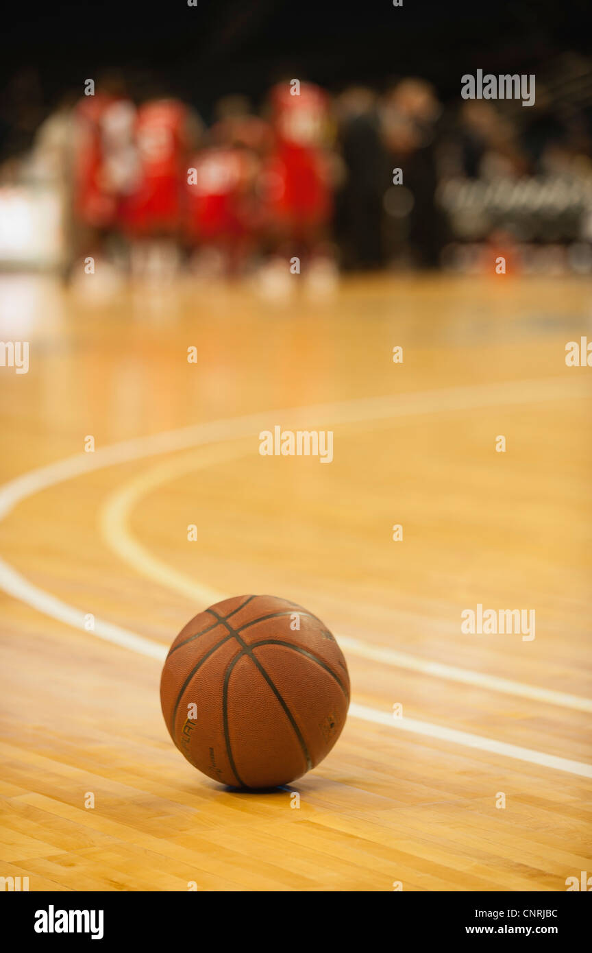 Single Basketball Court High Resolution Stock Photography and Images ...