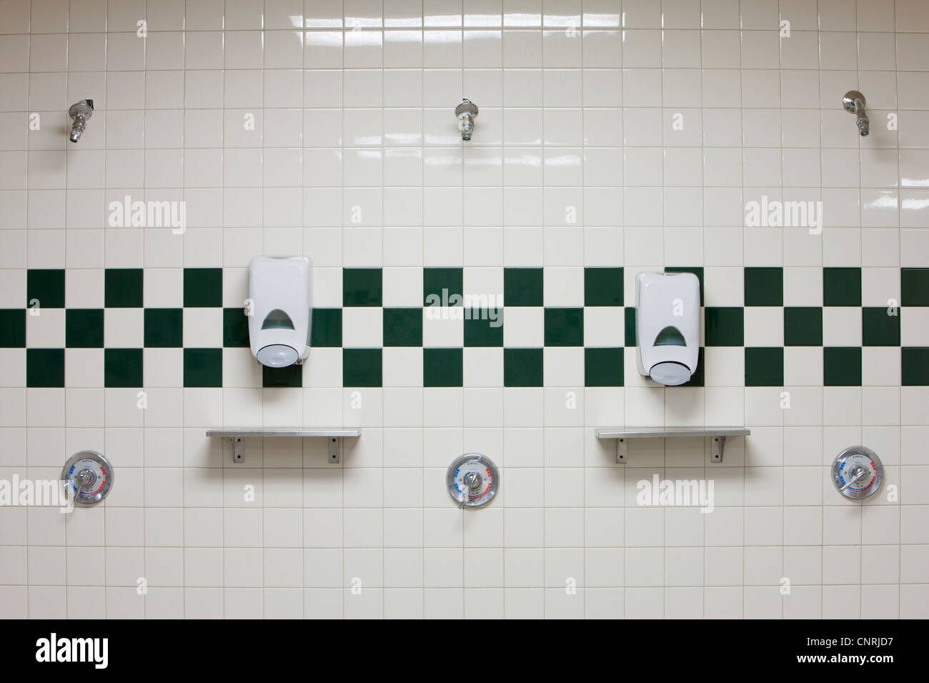 Public shower hi-res stock photography and images - Alamy