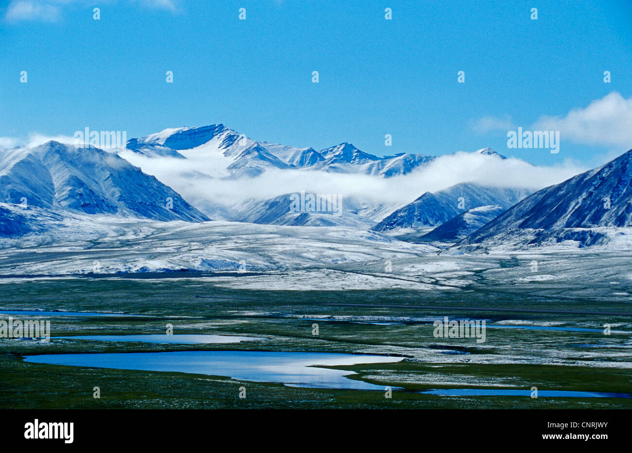 Brooks range, winter, alaska, hi-res stock photography and images - Alamy
