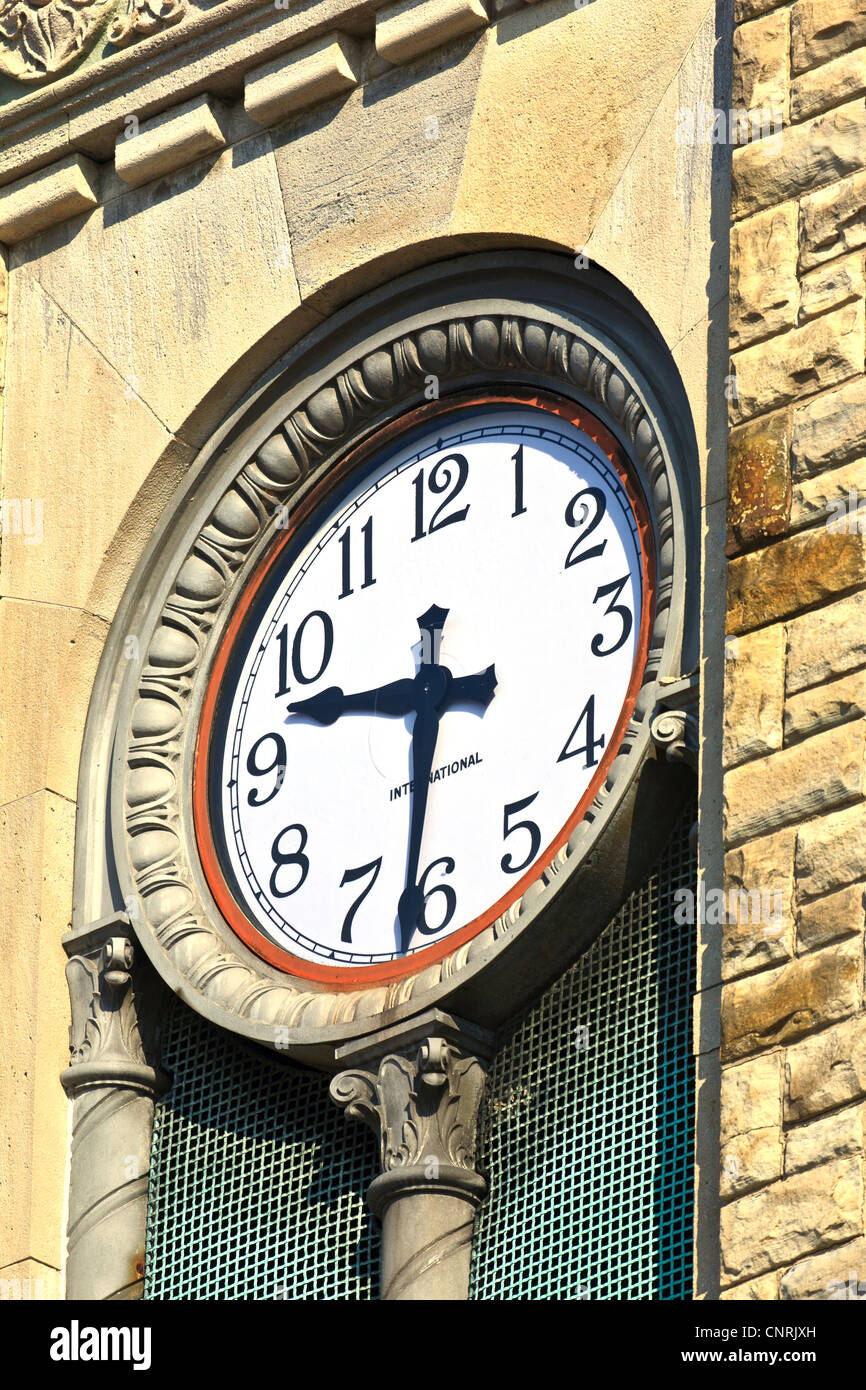 Tower clock face hi-res stock photography and images - Alamy