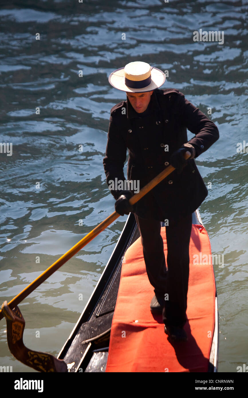 Gondolier High Resolution Stock Photography and Images - Alamy