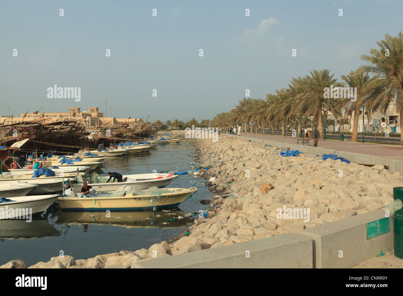 Kuwait fish market hi-res stock photography and images - Alamy
