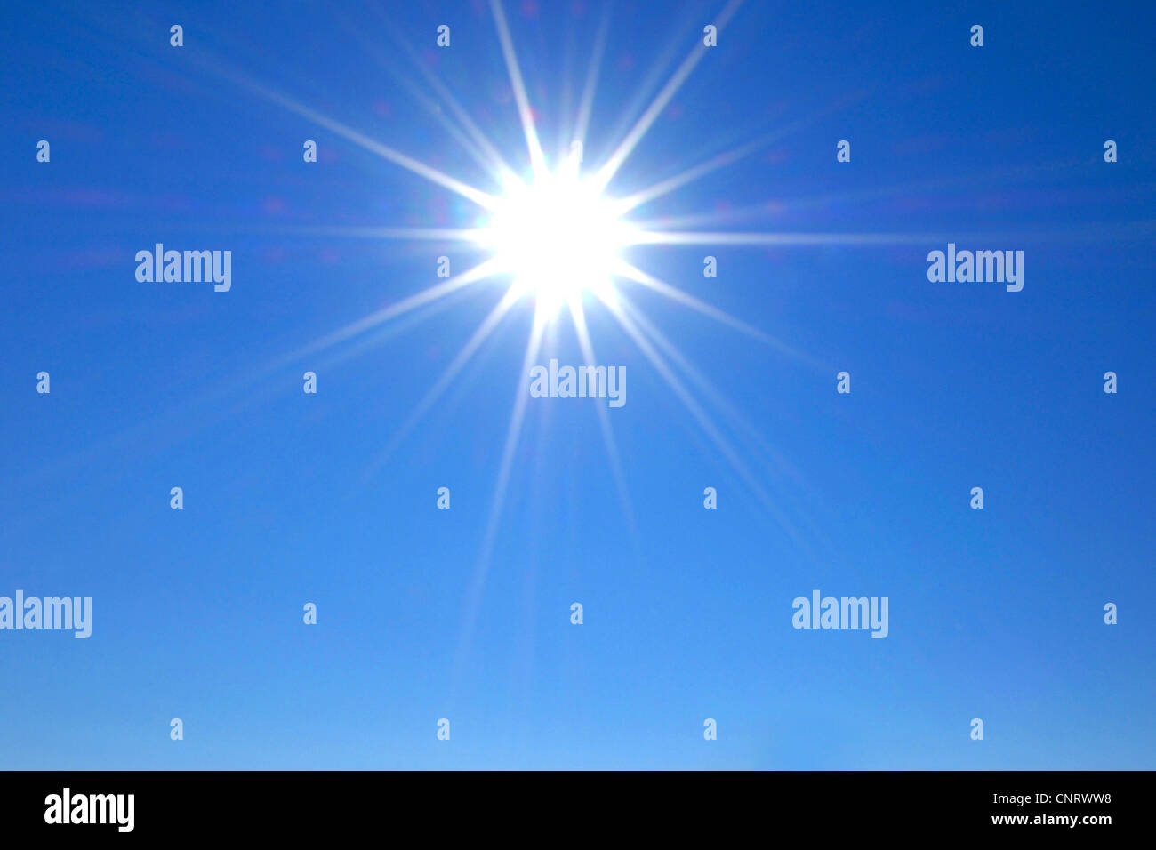 Blazing sun over the great sand sea hi-res stock photography and images ...