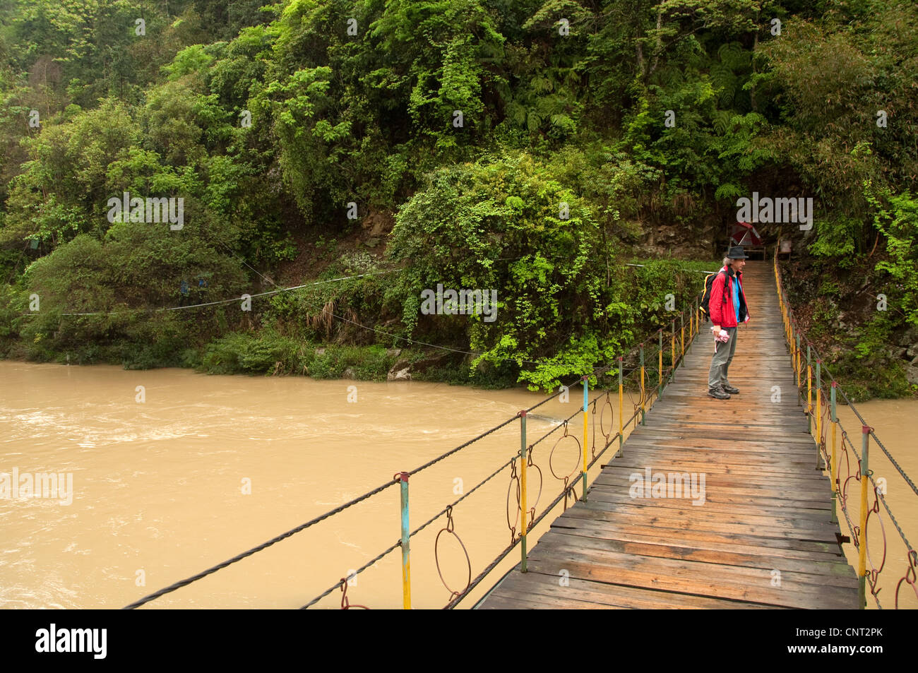 Simple suspension bridge hi-res stock photography and images - Alamy