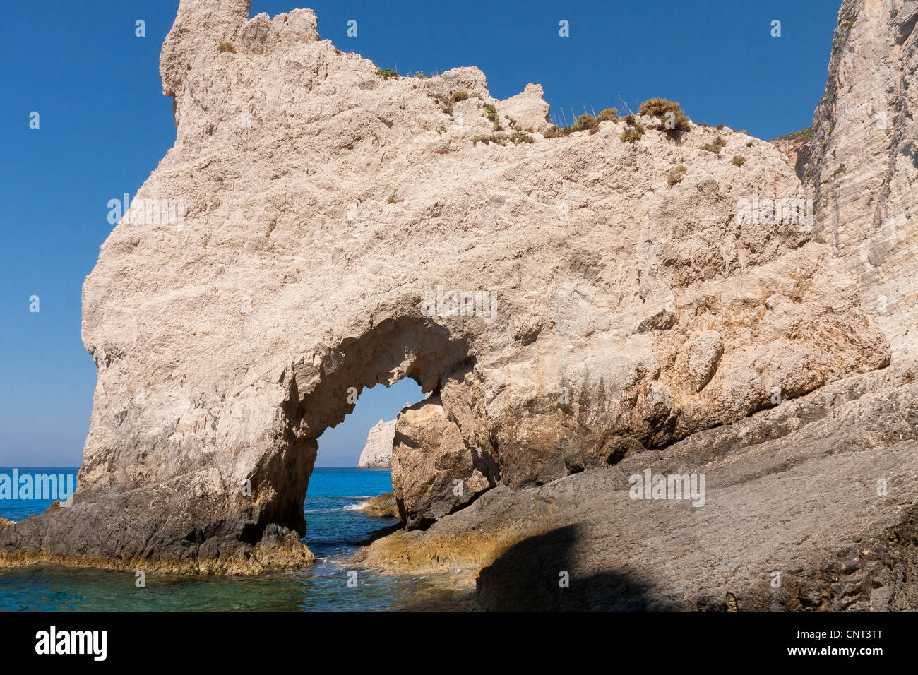Arch rock formation hi-res stock photography and images - Alamy
