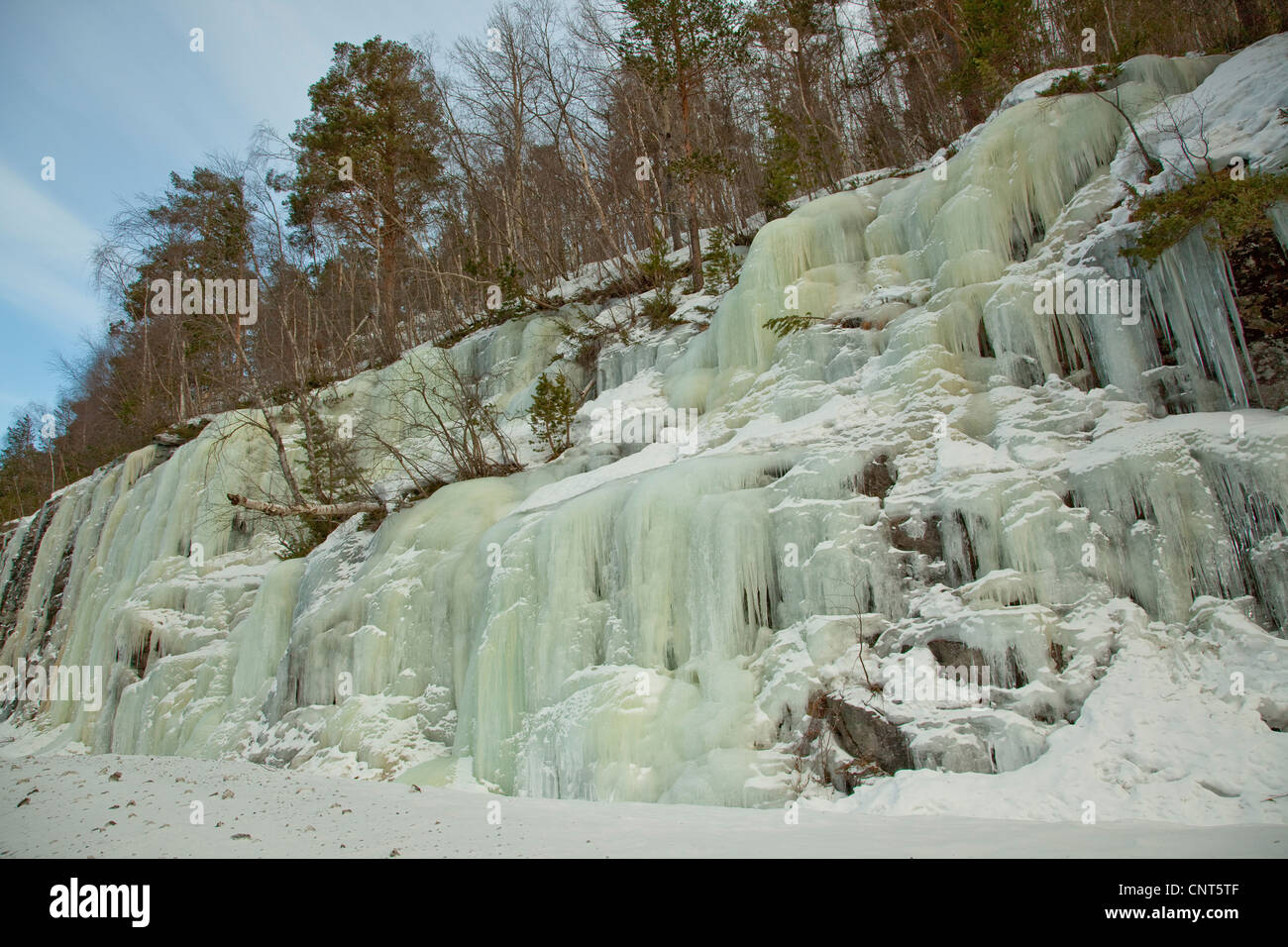 Frozen icicle waterfall hi-res stock photography and images - Alamy