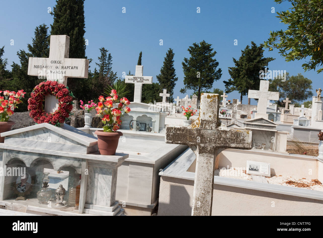 Greek graveyard, Agios Leon, Zakynthos Stock Photo - Alamy