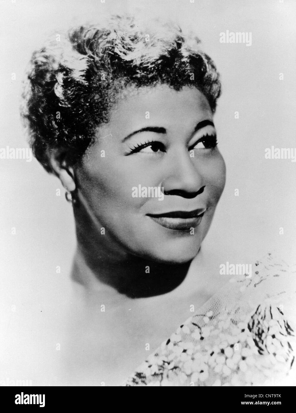 Ella fitzgerald jazz singer Black and White Stock Photos & Images - Alamy